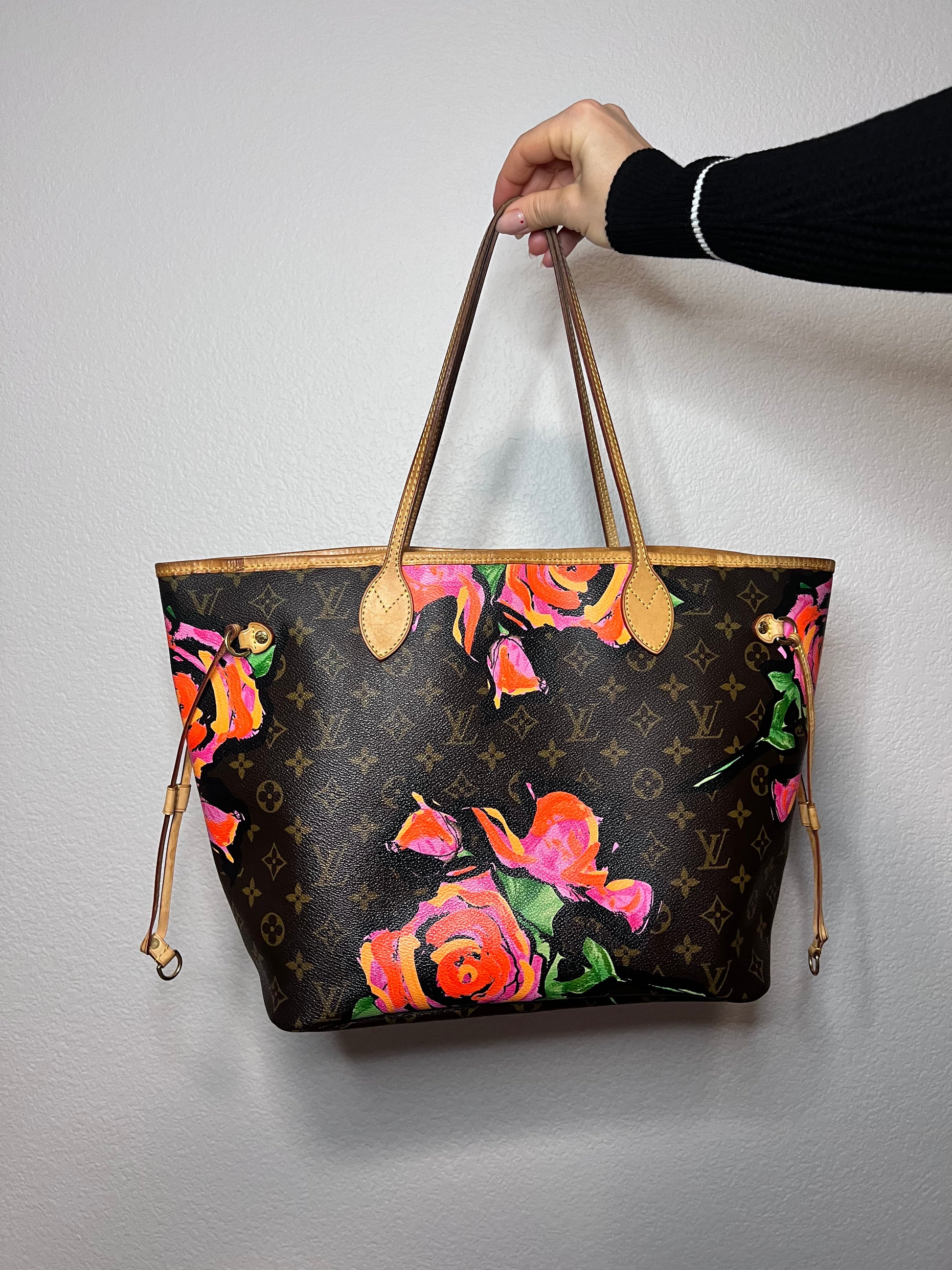 Louis Vuitton Monogram Roses Neverfull MM – Styles via Sina